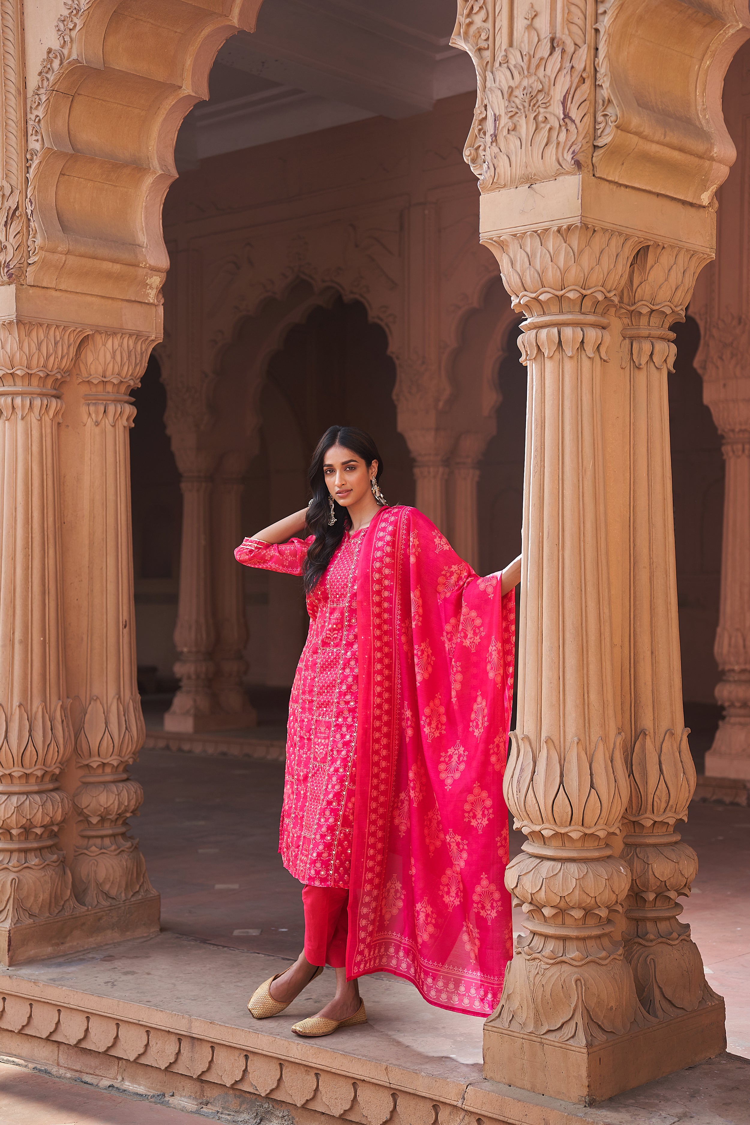 Pink Chanderi Suit Set (With Pants and Dupatta) – Heritage Official